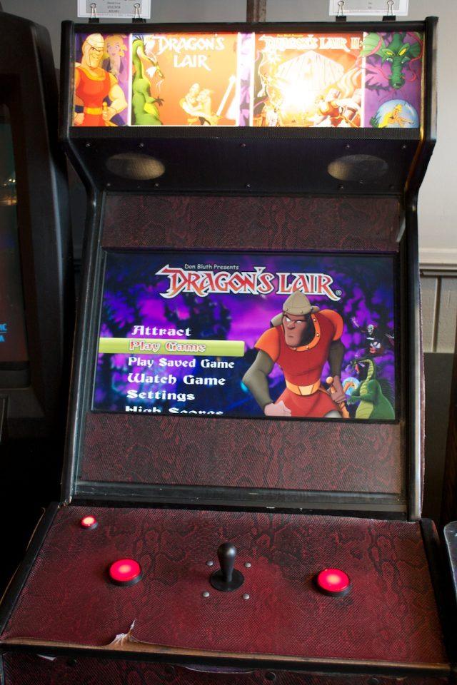 A visit to Galloping Ghost, the largest video game arcade in the USA ...