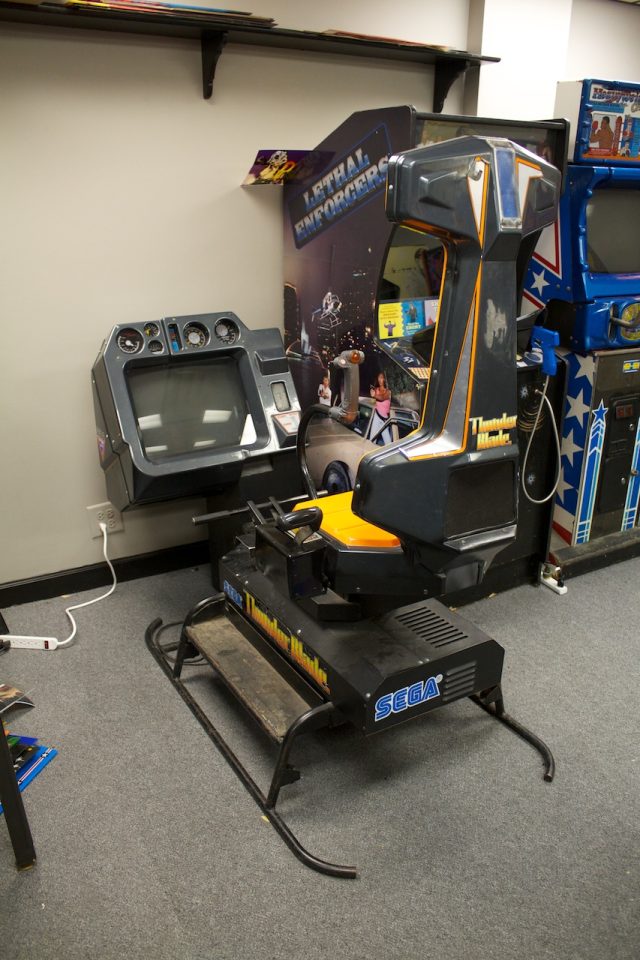 A visit to Galloping Ghost, the largest video game arcade in the USA ...