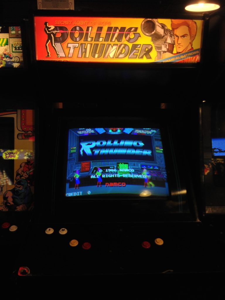 A visit to Galloping Ghost, the largest video game arcade in the USA ...