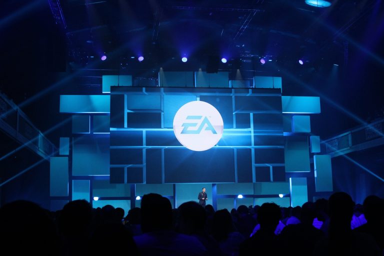 E3 picture diary, day 0: Press conferences, games, and light-up ...