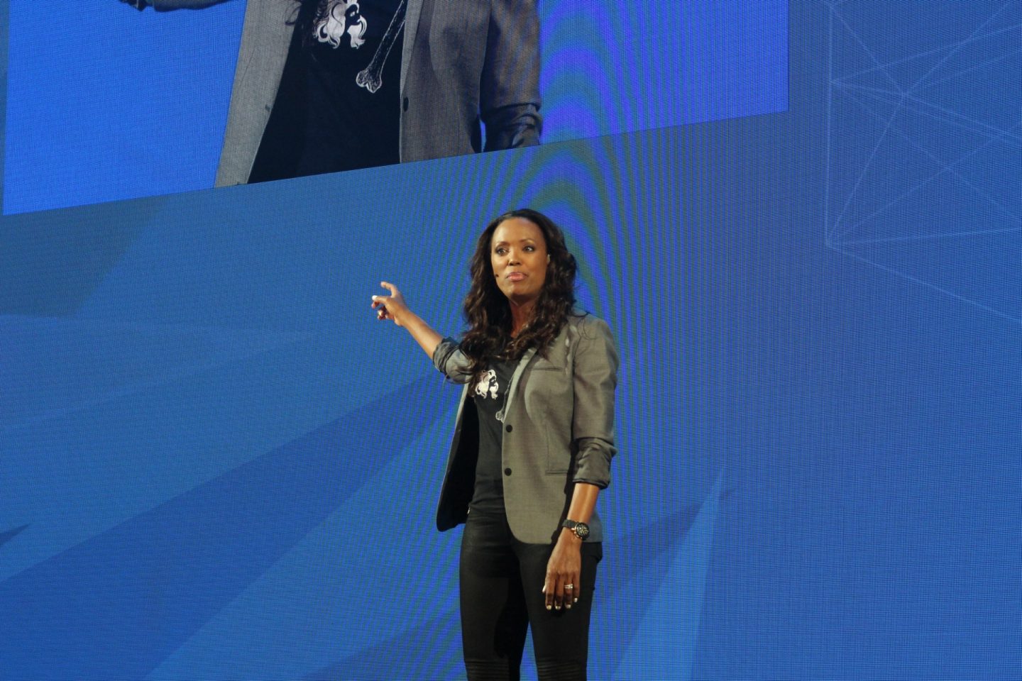 E3 picture diary, day 0: Press conferences, games, and light-up ...