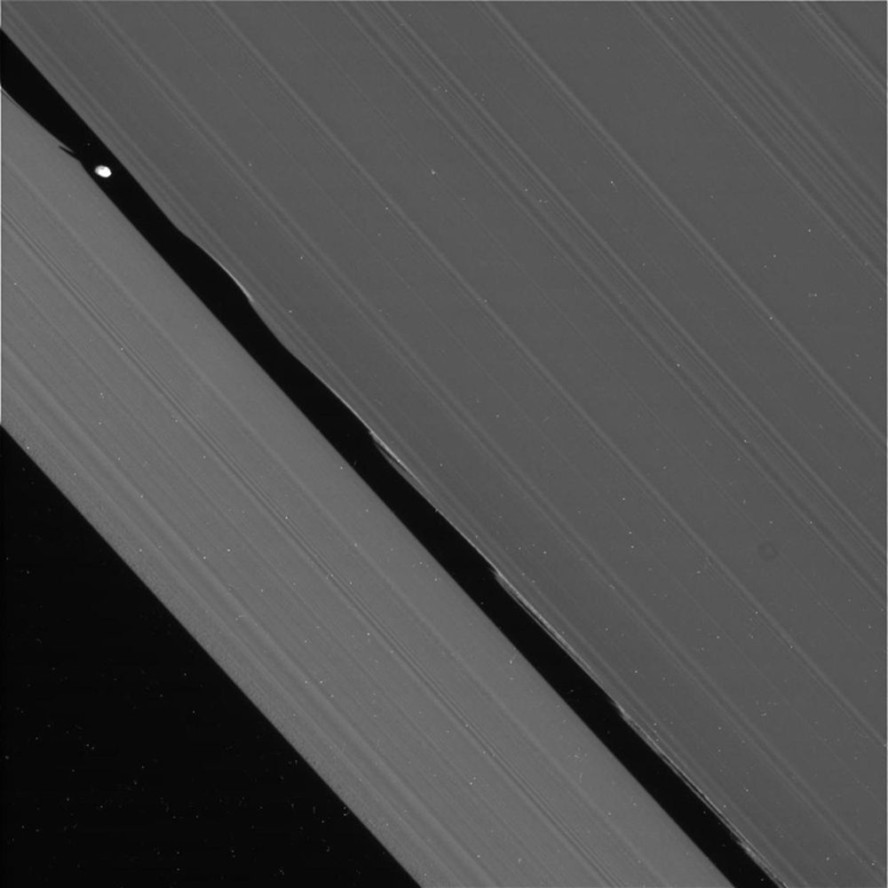 Cassini’s decade at Saturn in pictures - Ars Technica