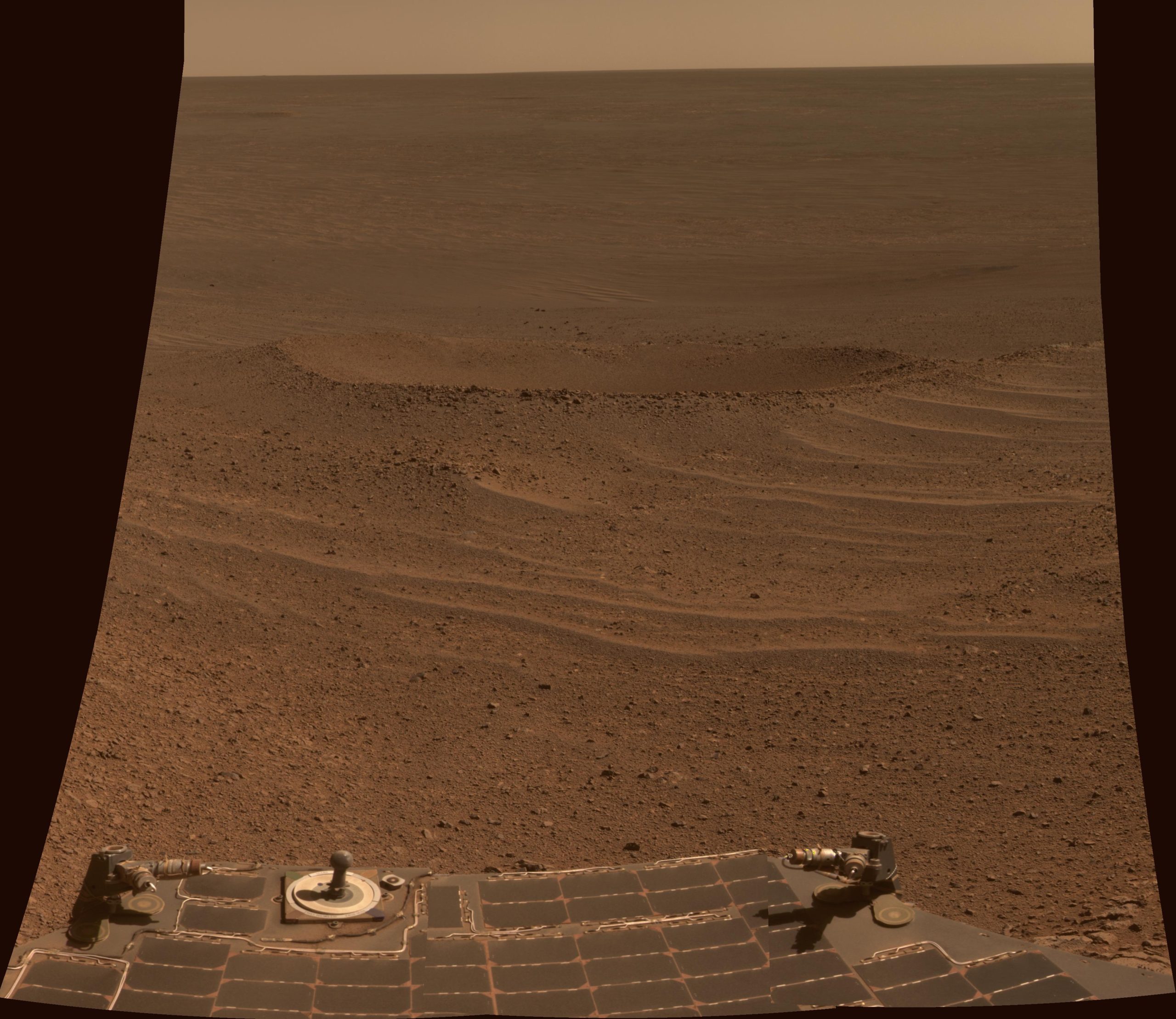 Long-lived Opportunity rover breaks extraterrestrial mileage record ...