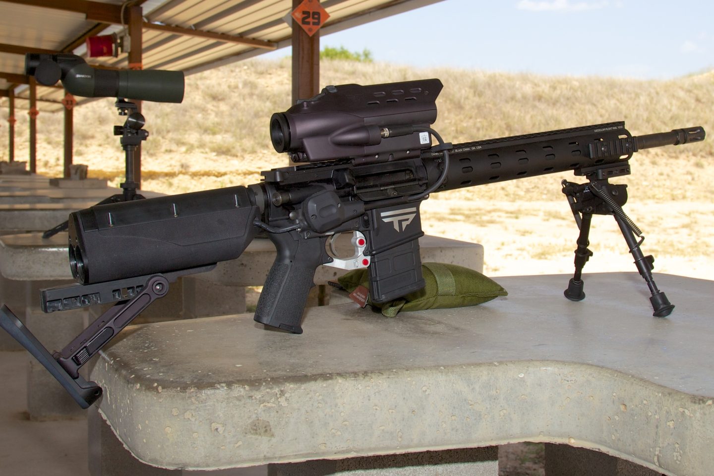 GUN Linux: On the range with TrackingPoint’s new AR-15s - Ars Technica