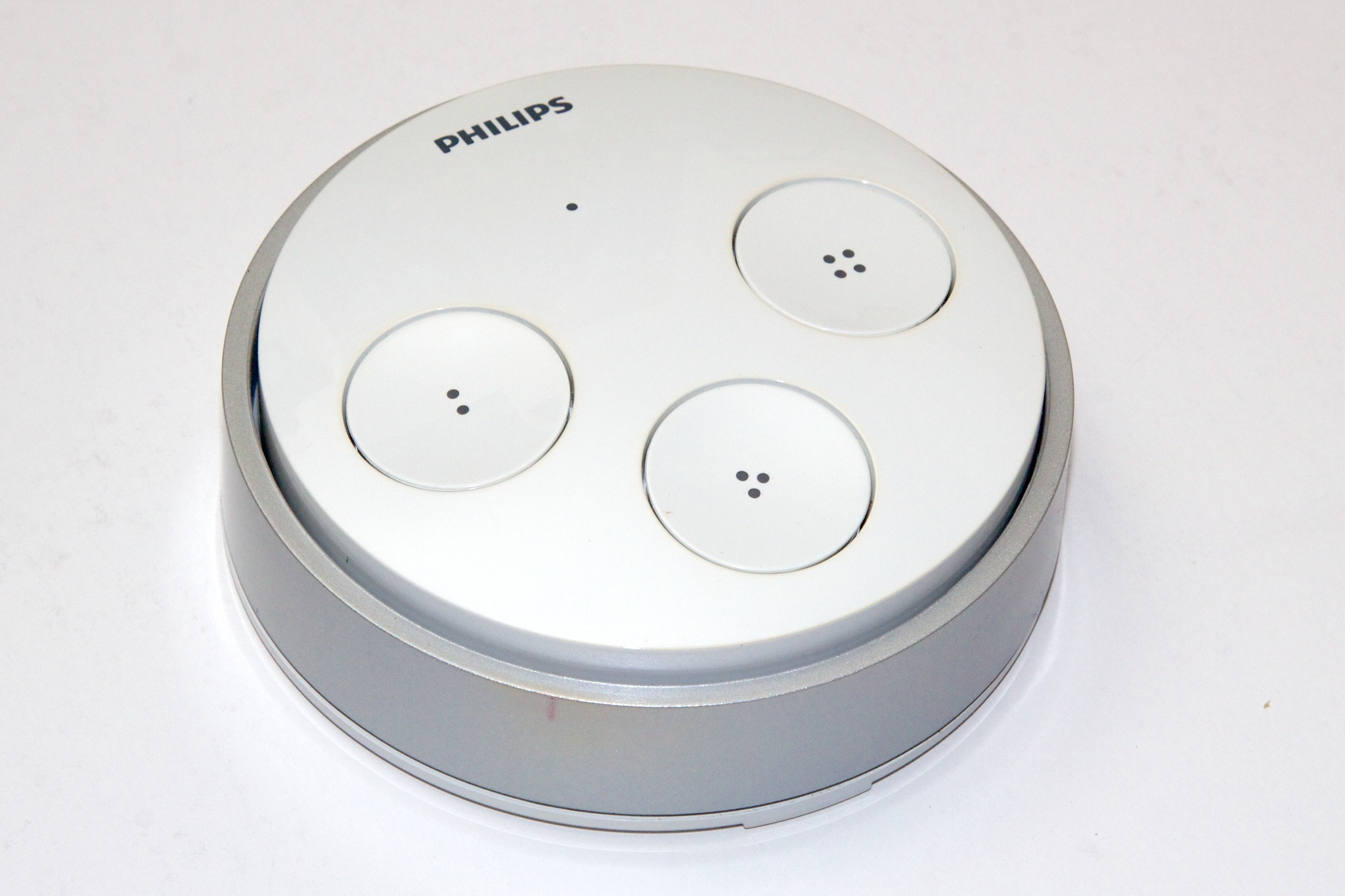 Gallery: Dissecting the Philips Hue Tap wireless, battery-less ...