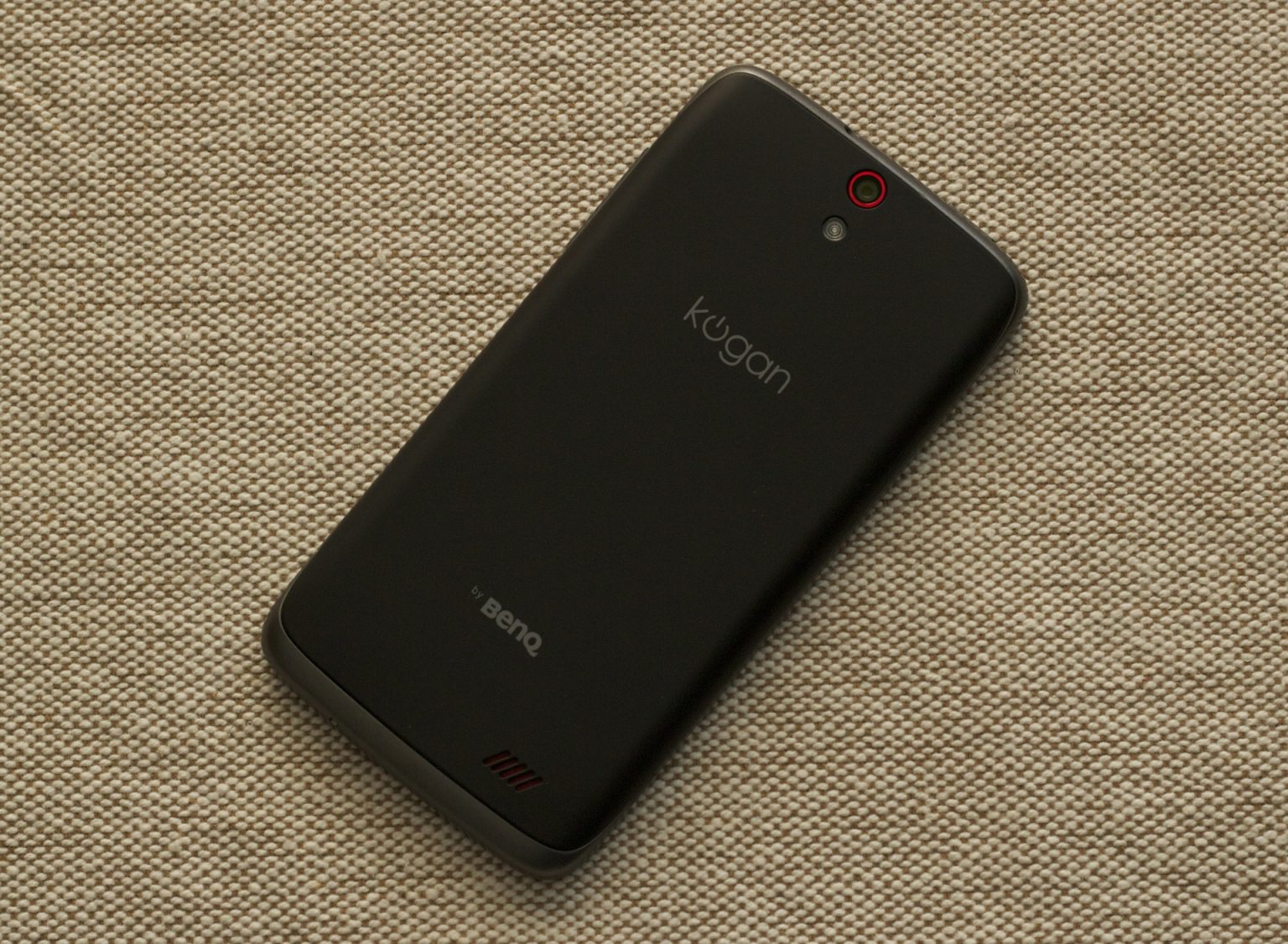 Review: A $229 unlocked phone that marries the Galaxy S5 to the Moto G ...