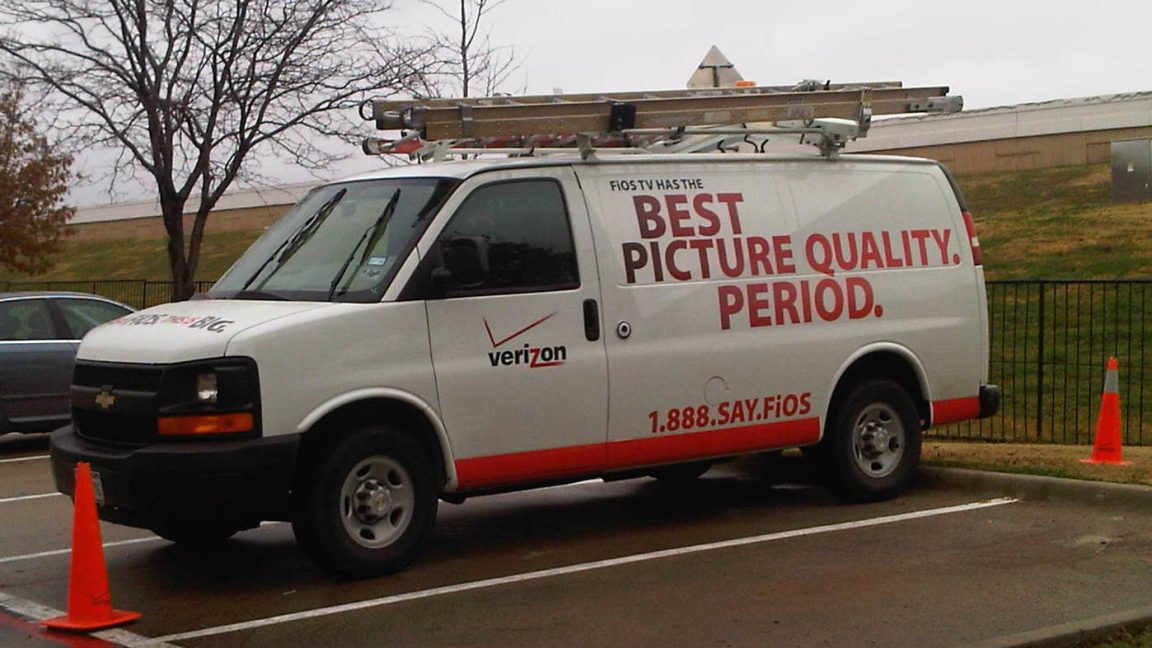NYC: Verizon demands exclusive deals from landlords before installing ...