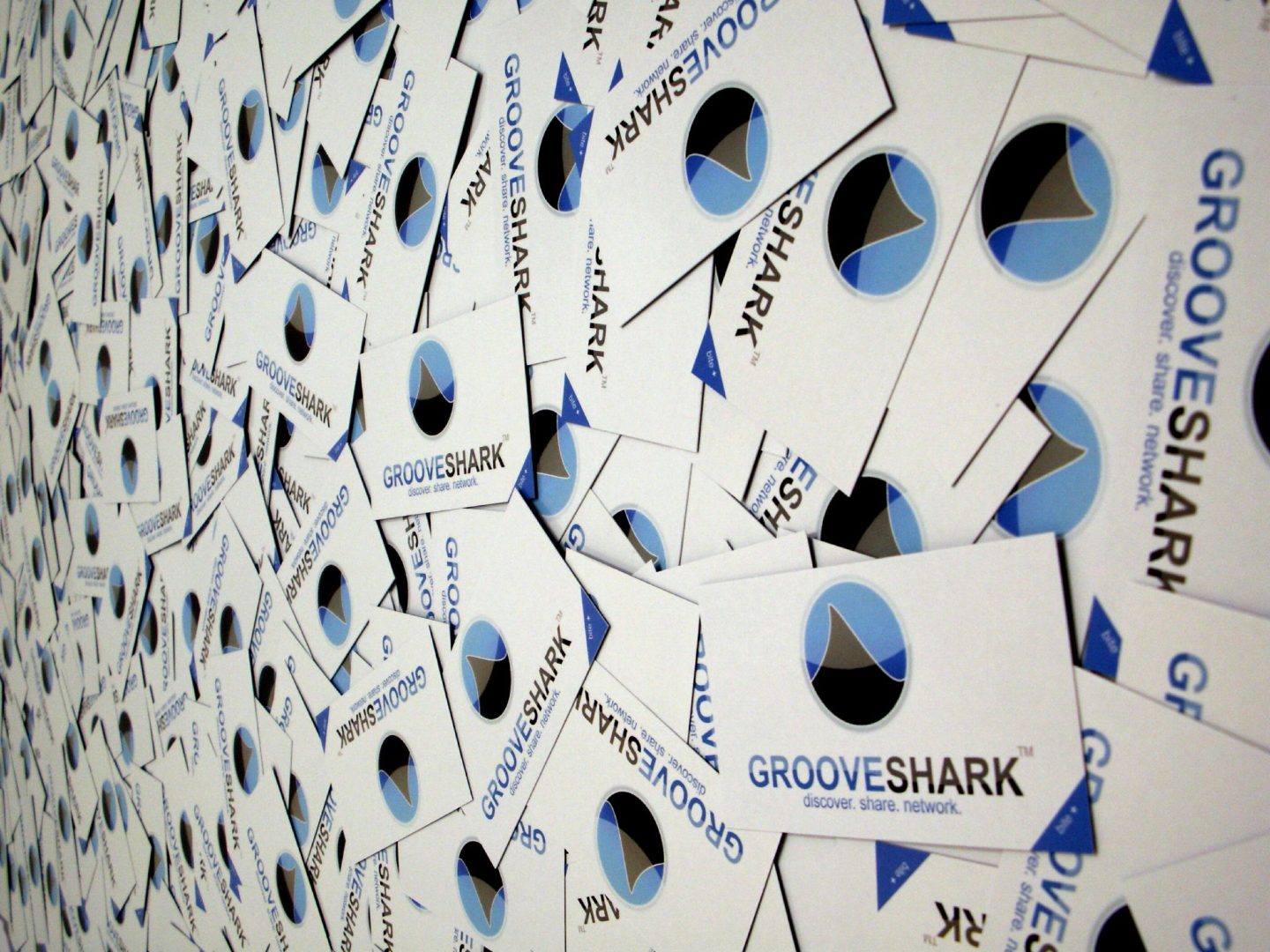 Grooveshark, where employees uploaded thousands of songs, loses badly ...