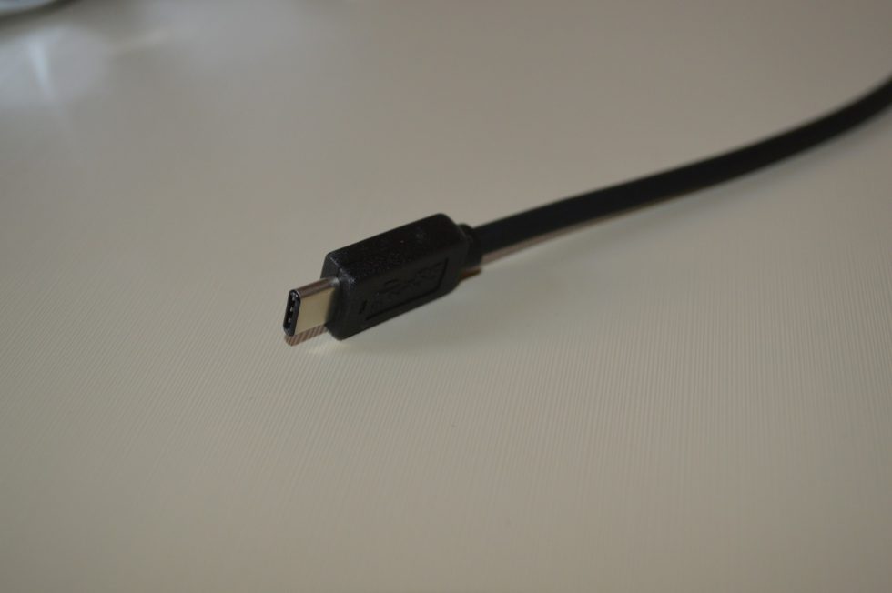 Reversible, tiny, faster: Hands-on with the USB Type-C plug - Ars Technica