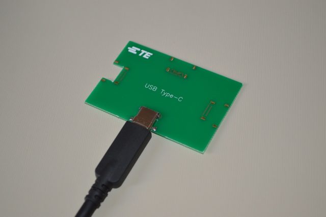 Reversible, tiny, faster: Hands-on with the USB Type-C plug - Ars Technica