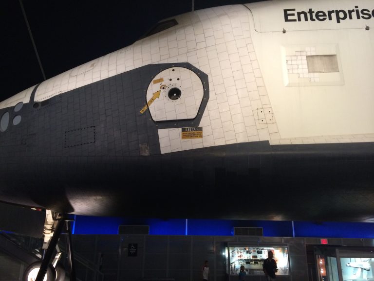 A closer look at the space shuttle that never got to space - Ars Technica