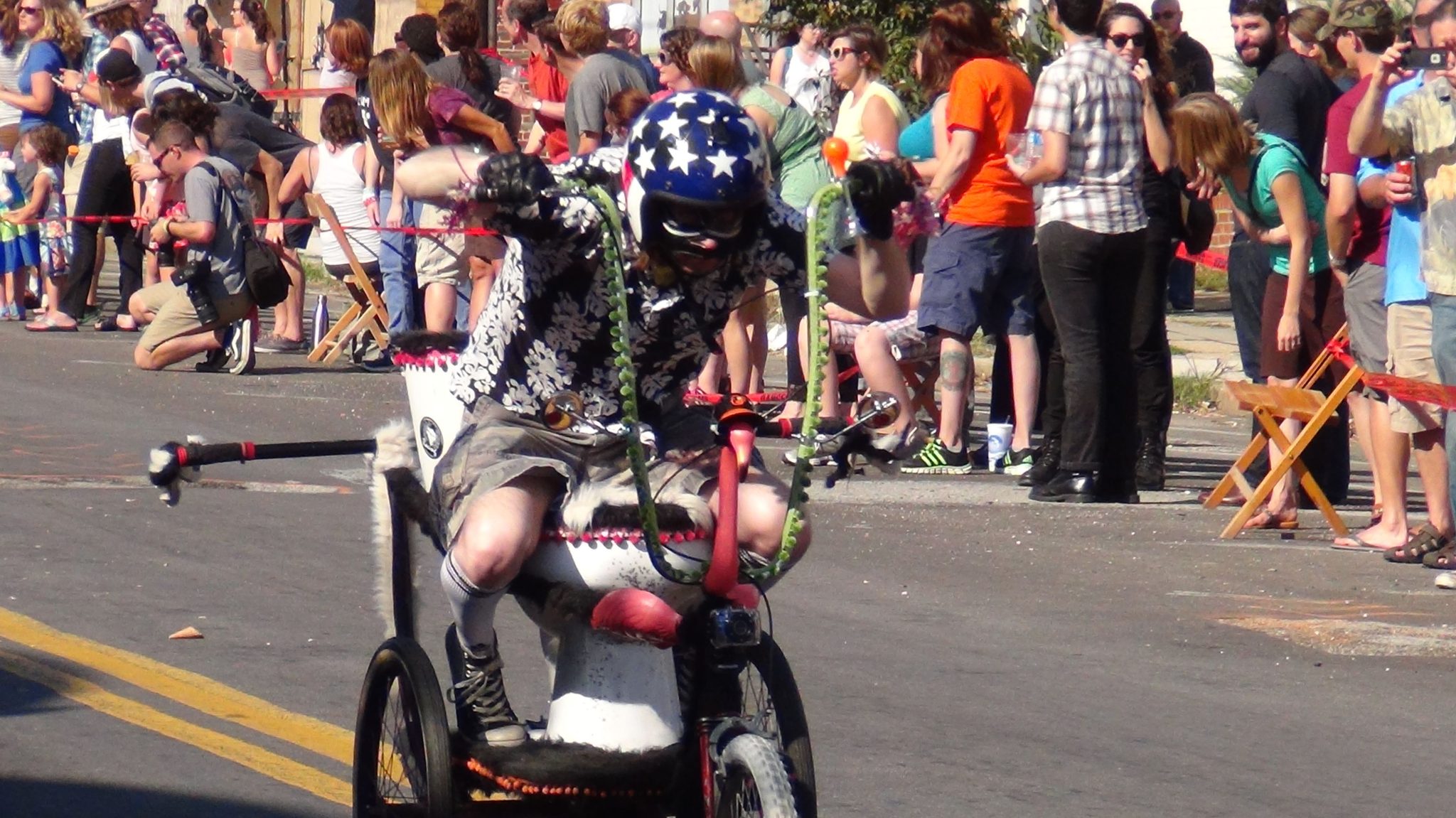 A day at the Toilet Races, Baltimore’s scatalogical soapbox derby - Ars ...
