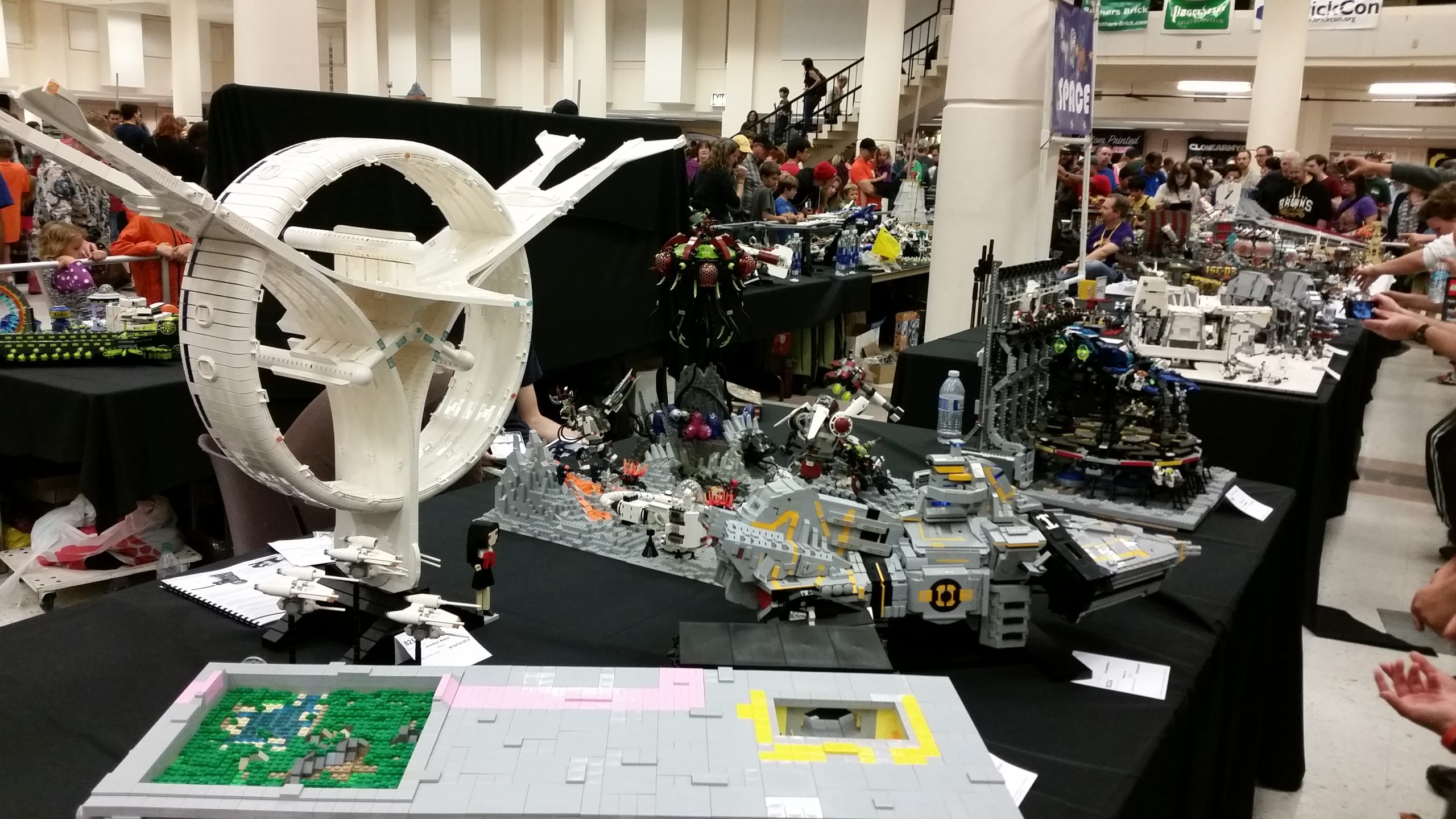 Gallery: BrickCon, The biggest LEGO convention we’ve ever seen - Ars ...