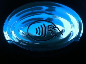 How Apple Pay and Google Wallet actually work - Ars Technica