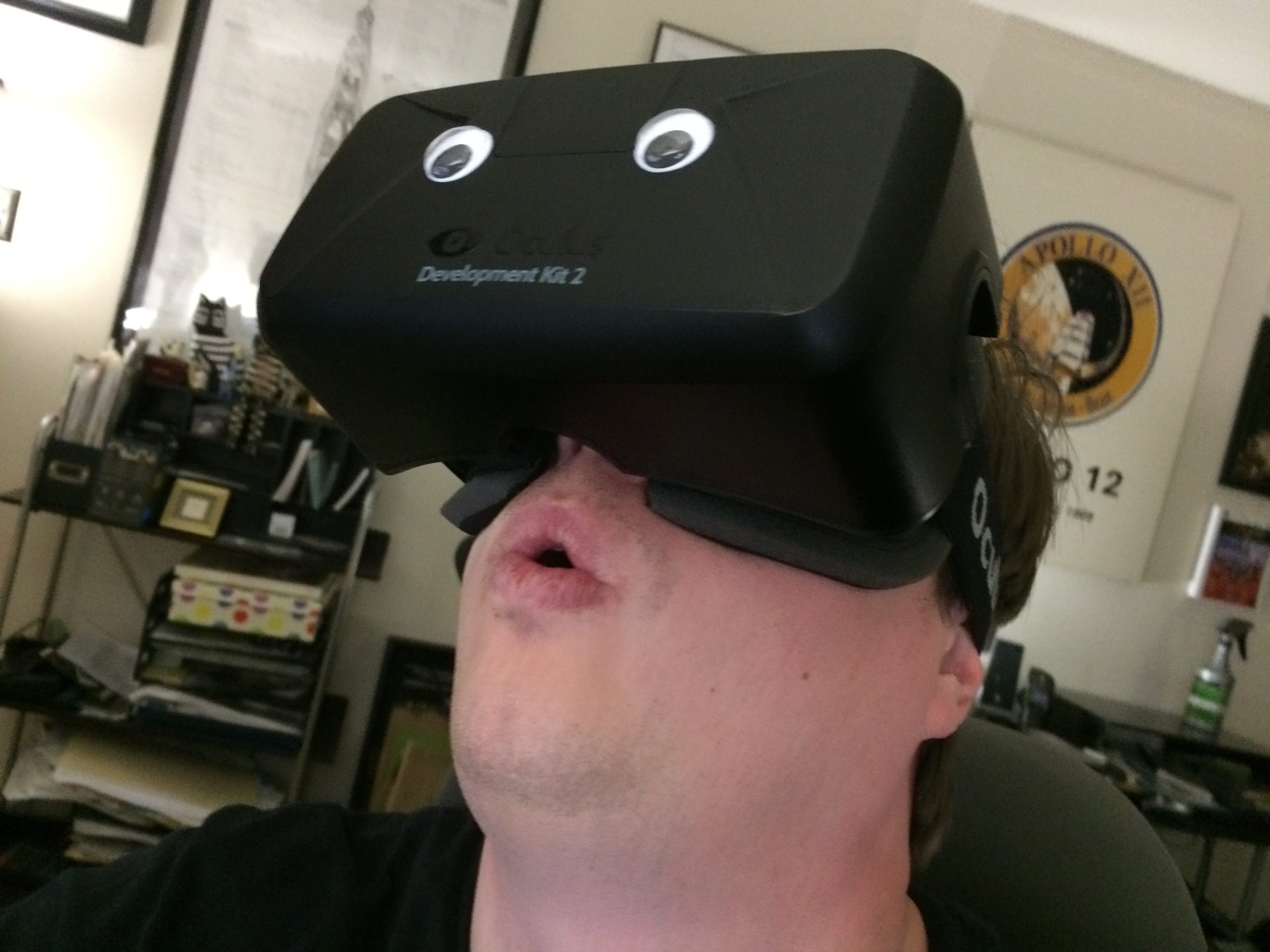 Five-hour play sessions with an Oculus Rift are giving me “grid eyes ...