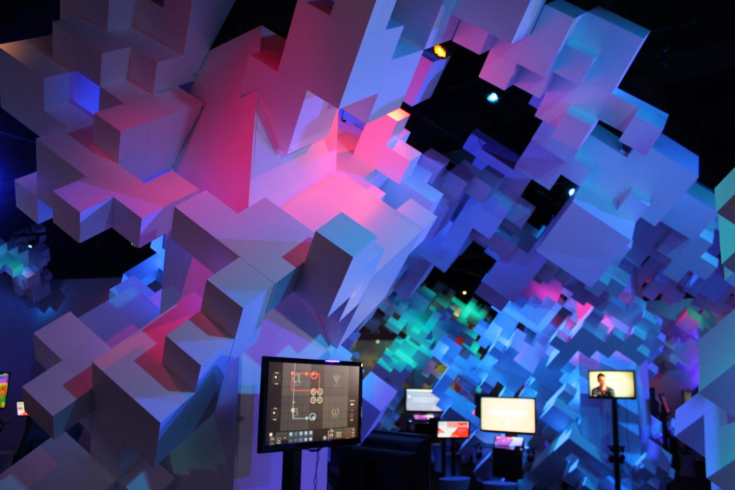 Meet the world’s biggest indie video game museum exhibit - Ars Technica