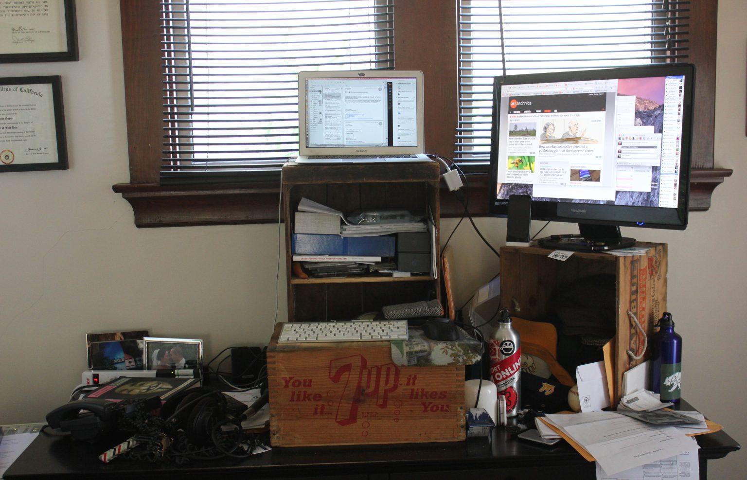 Where and how do Ars staffers work? Our computers, let us show you them ...