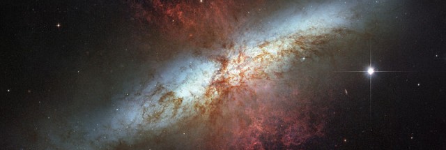 Galaxy observed violently expelling a third of its mass in gas | Ars ...