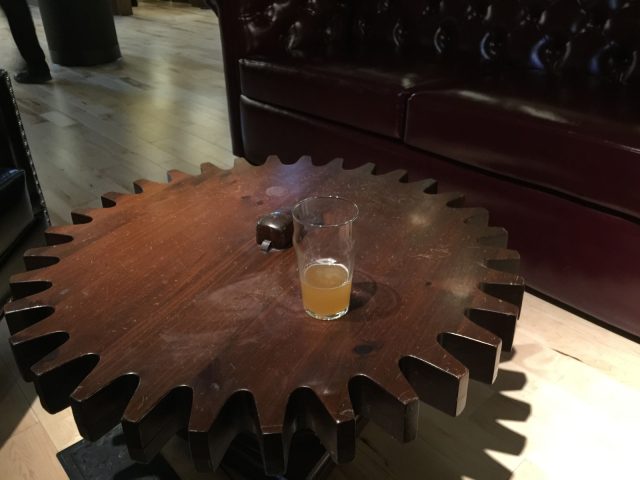 Leveling up the barcade: A visit to Chicago’s Pac-Man themed Level 257 ...