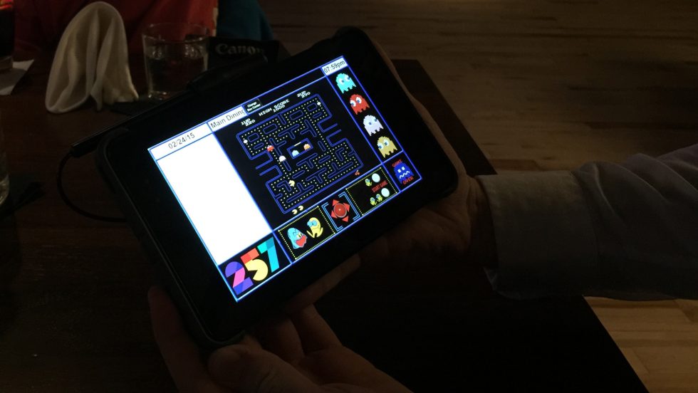 Leveling up the barcade: A visit to Chicago’s Pac-Man themed Level 257 ...