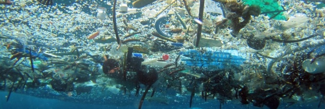 12.7 million metric tons of plastic pour into our oceans annually | Ars ...