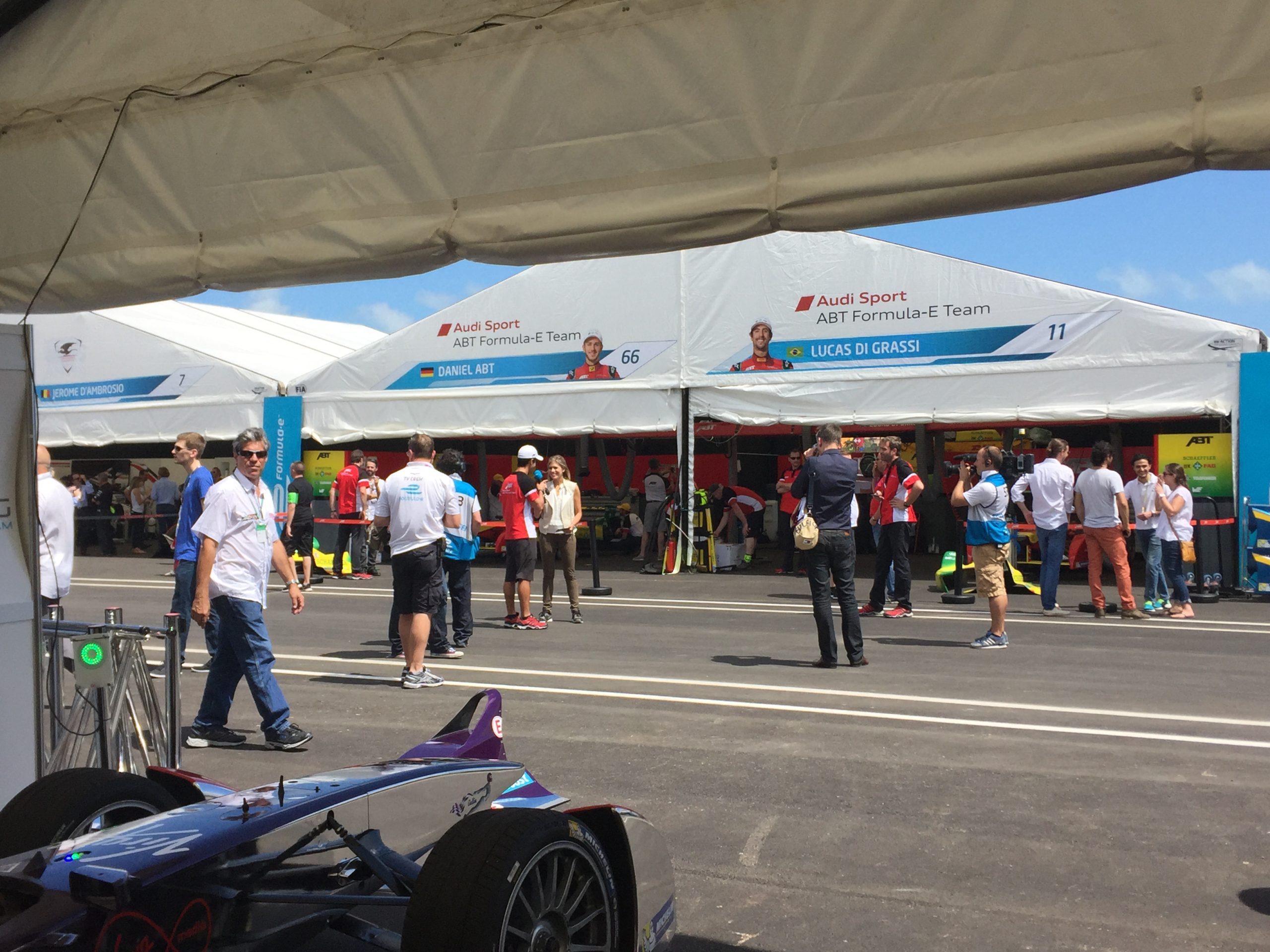 Racing goes electric: At the track with Formula E, the first e-racing ...