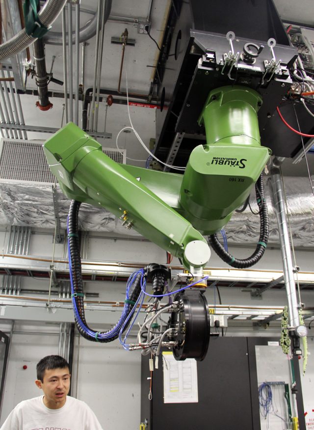 SLAC particle accelerator facility finds new ways to be cutting edge ...