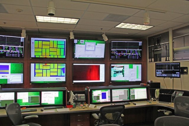 SLAC particle accelerator facility finds new ways to be cutting edge ...