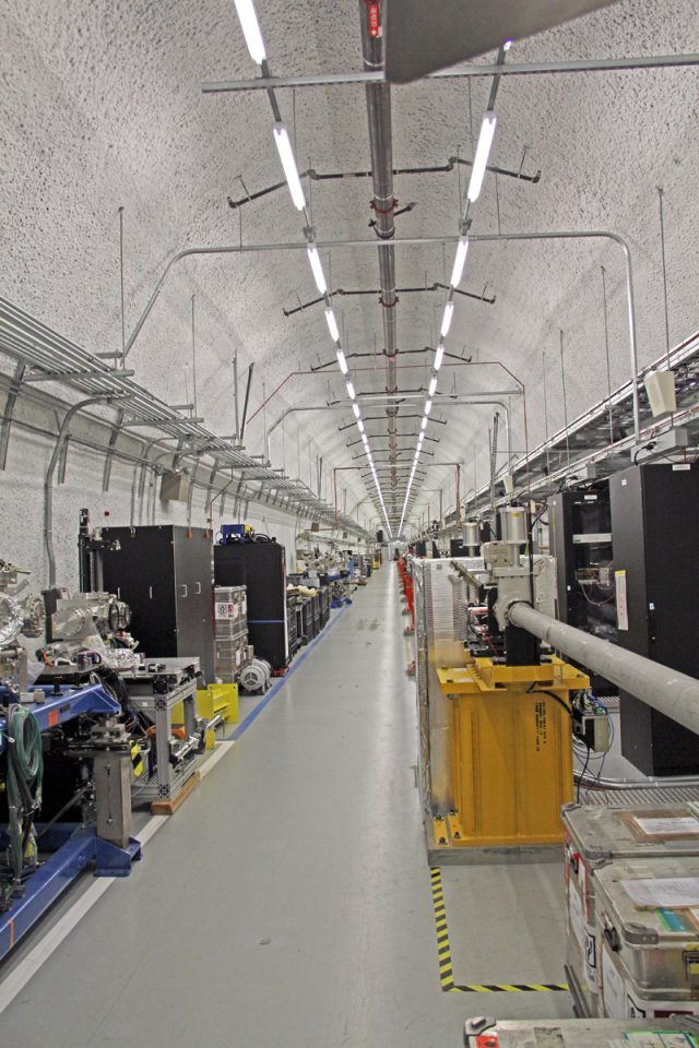 SLAC particle accelerator facility finds new ways to be cutting edge ...