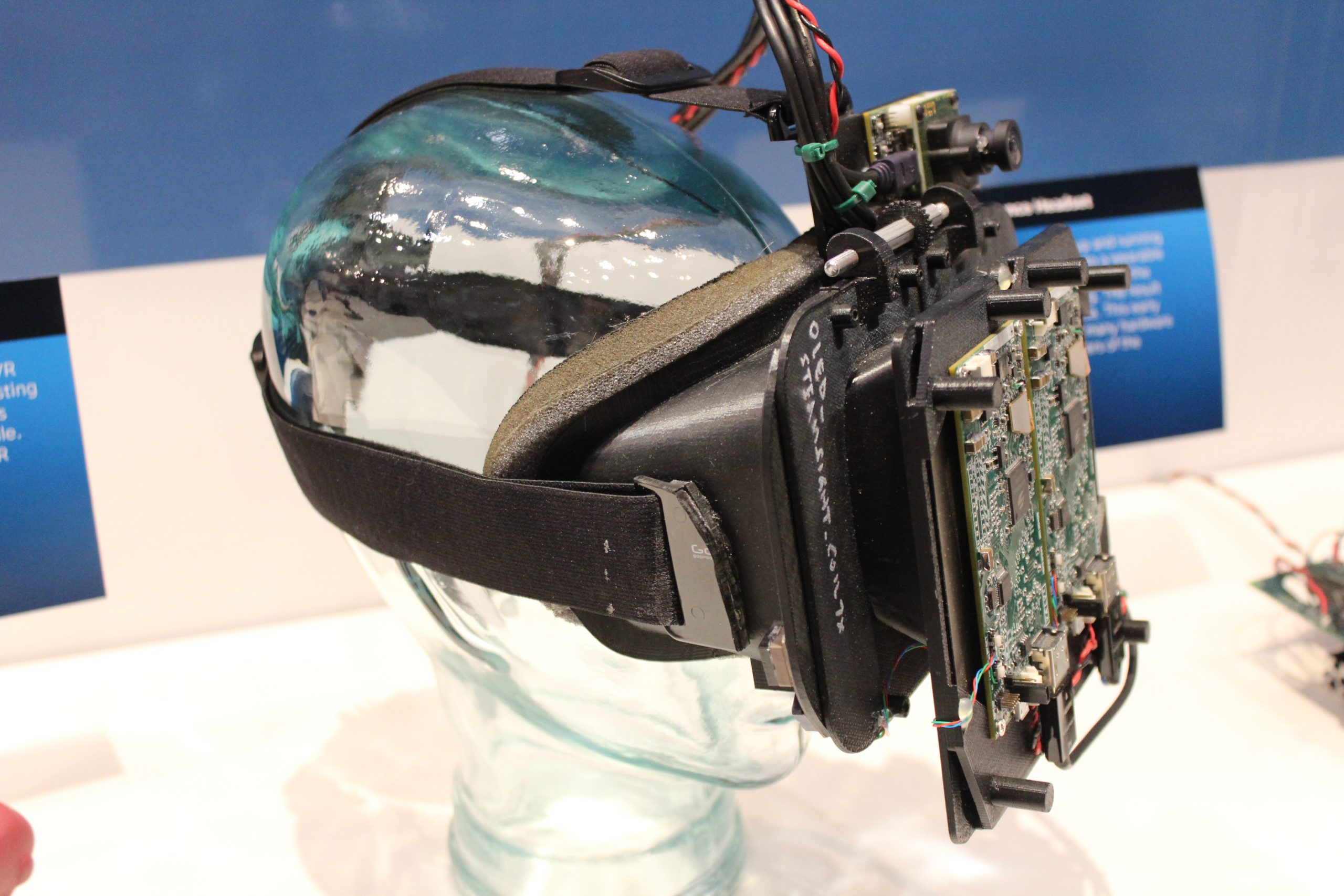 Steam Controller, SteamVR, Steam Machines: Valve’s hardware push in ...