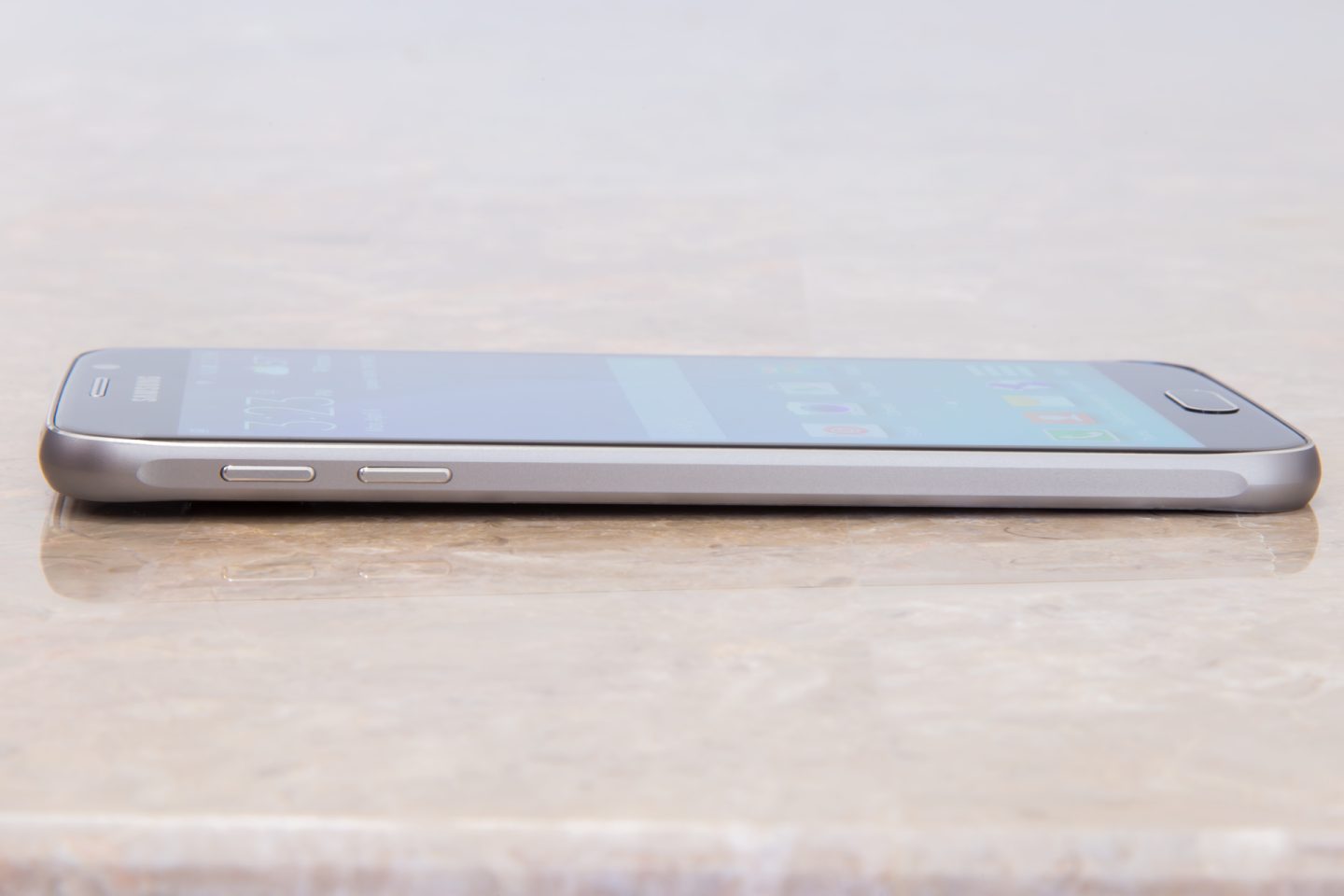 Samsung Galaxy S6 review: It’s what’s on the outside that counts - Ars ...