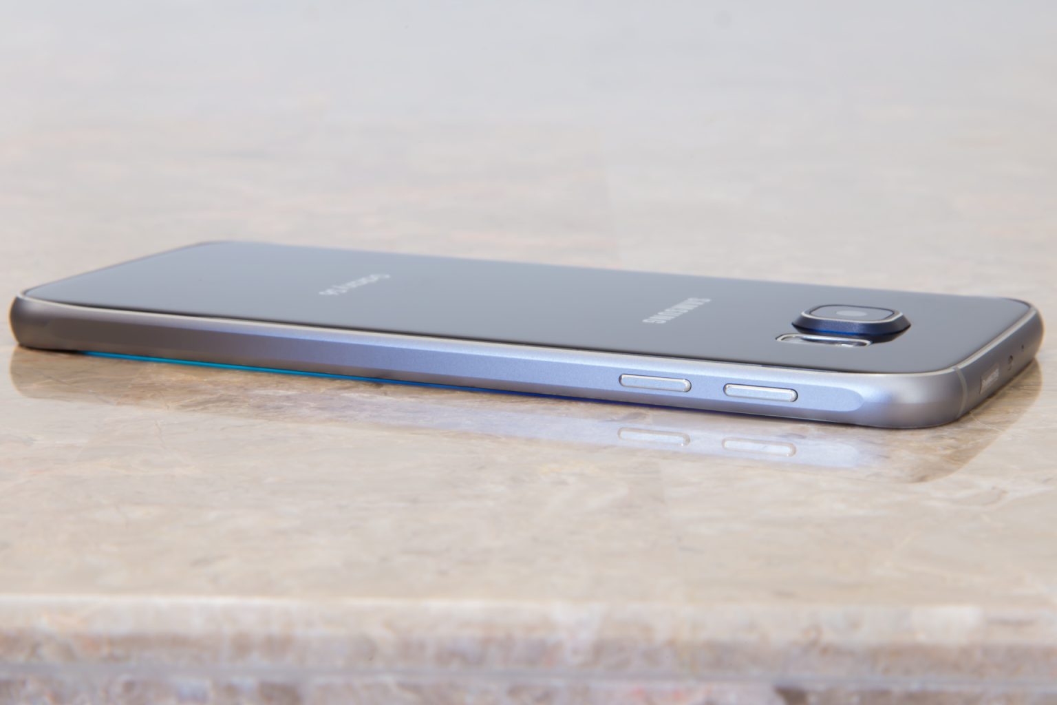 Samsung Galaxy S6 review: It’s what’s on the outside that counts - Ars ...