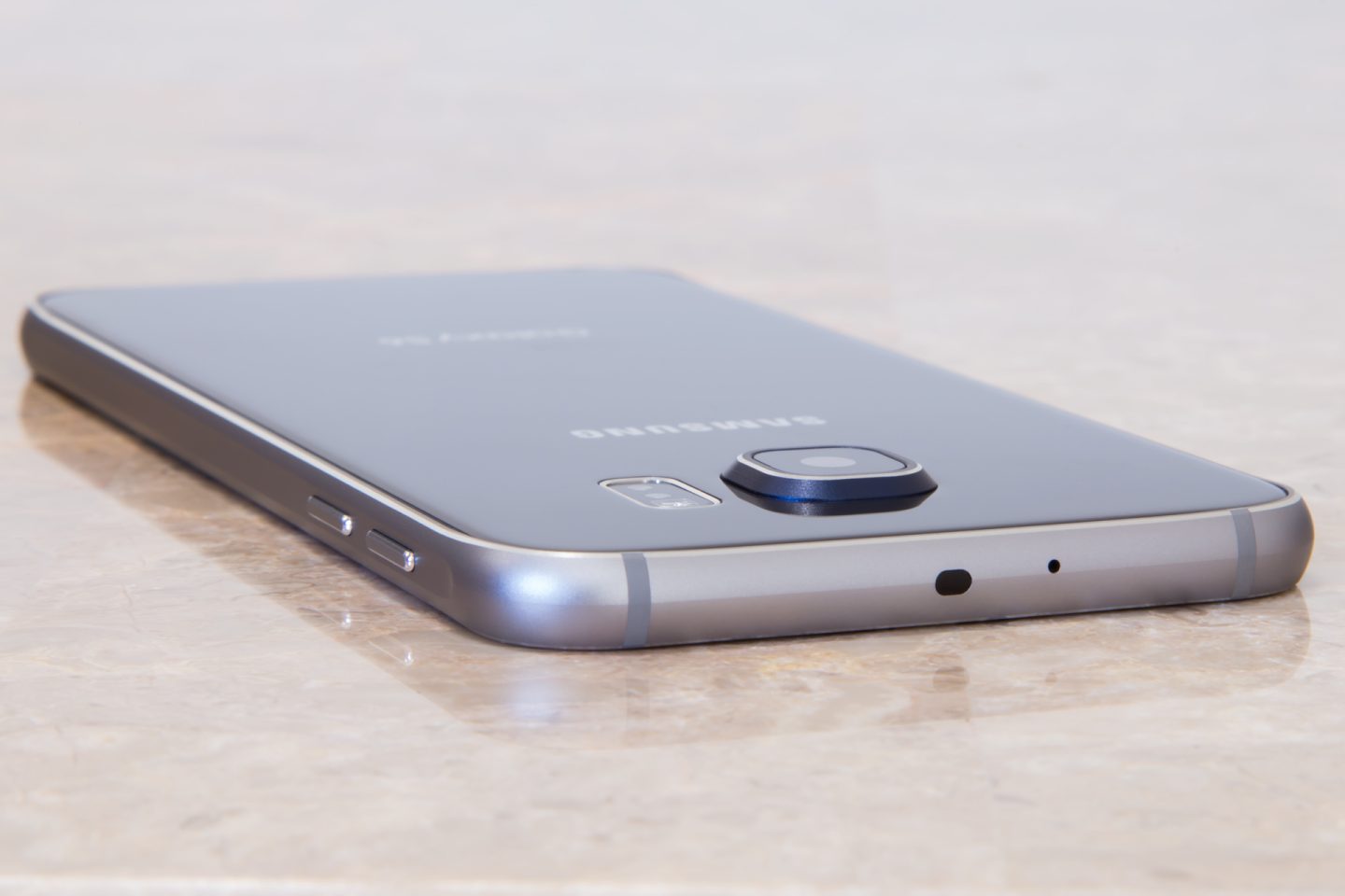 Samsung Galaxy S6 review: It’s what’s on the outside that counts - Ars ...