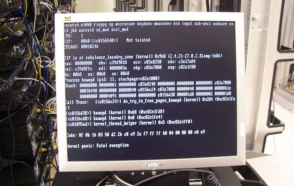 Just-released Minecraft exploit makes it easy to crash game servers ...