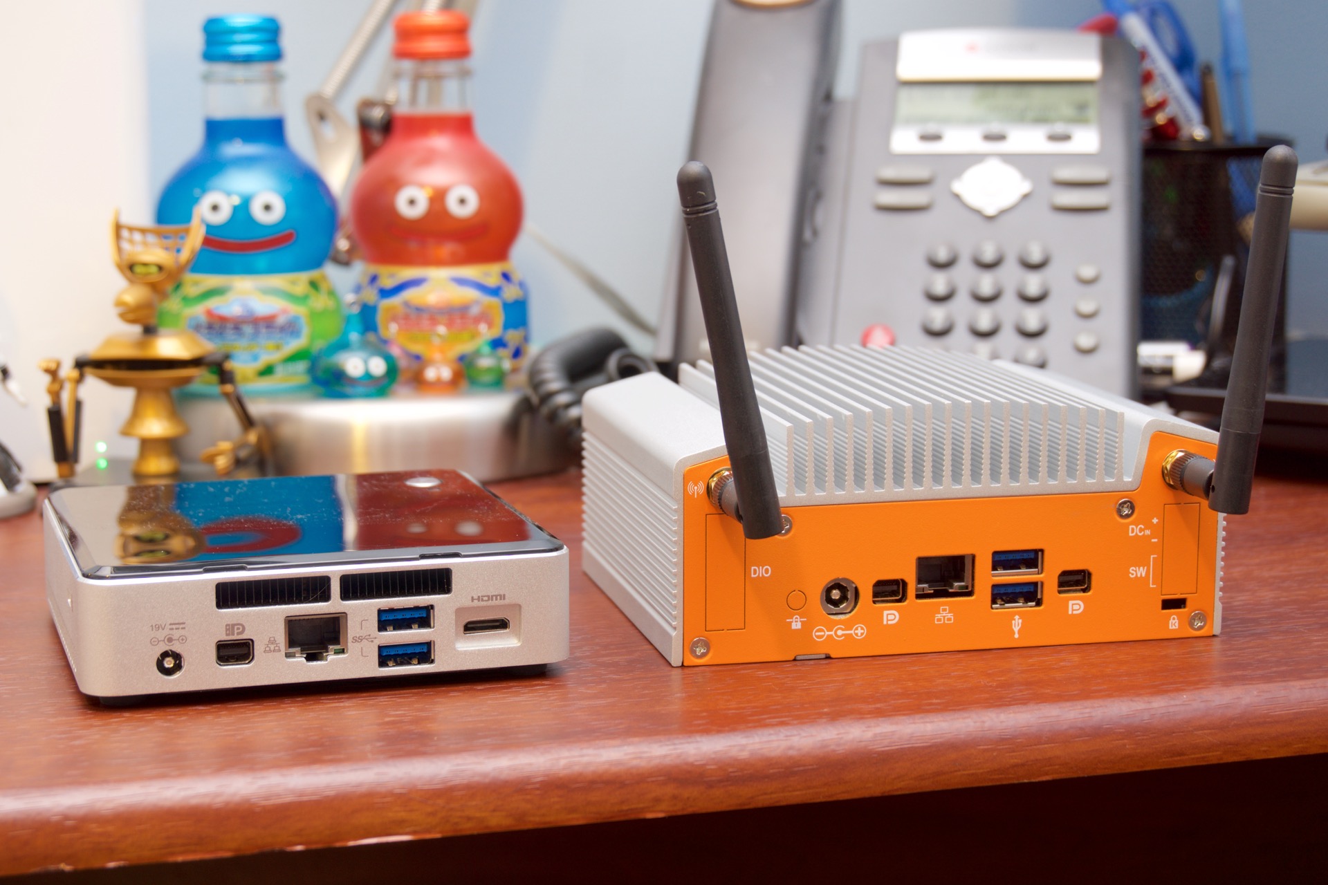 A quick look at Logic Supply’s fanless industrial mini desktop - Ars ...