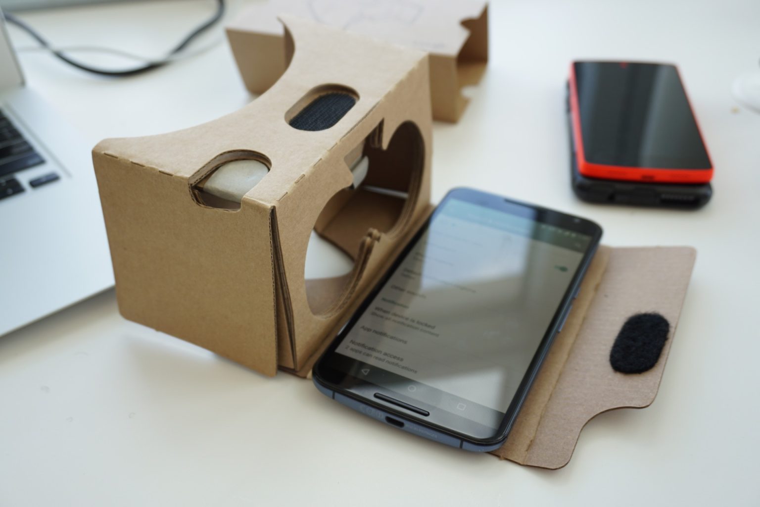 Low-end VR: Playing with Google’s new Cardboard headset - Ars Technica