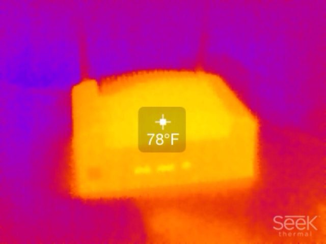 A quick look at Logic Supply’s fanless industrial mini desktop - Ars ...