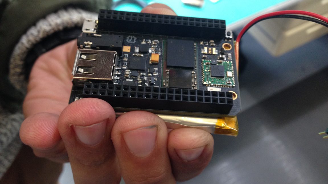 Move over, Raspberry Pi. This startup is building a $9 computer - Ars ...