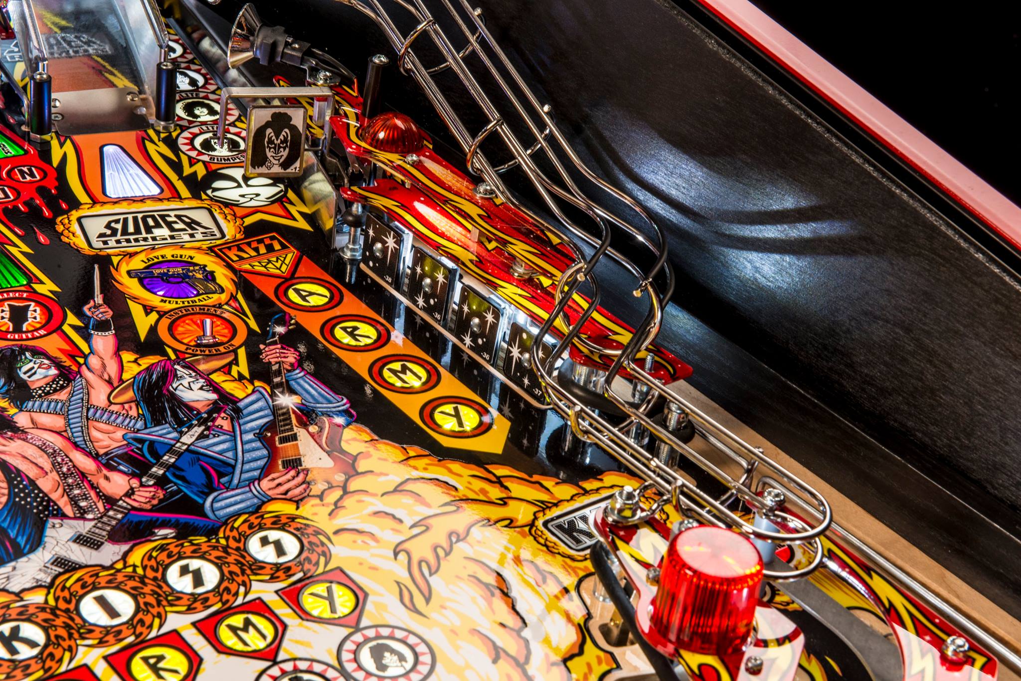 Play pinball like it’s 1978 with the new Kiss game - Ars Technica