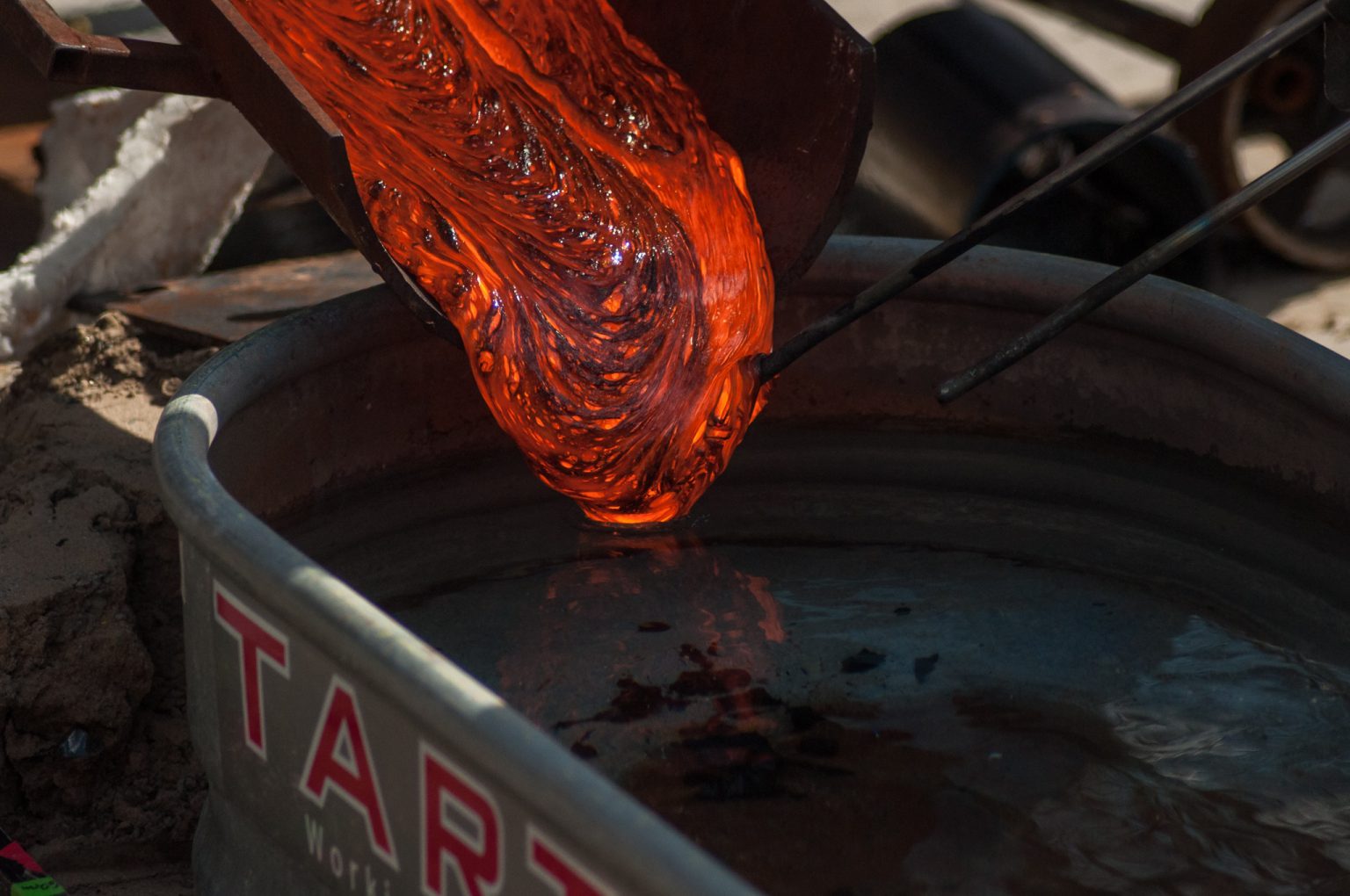 Hot lava flows in a parking lot—in upstate NY - Ars Technica