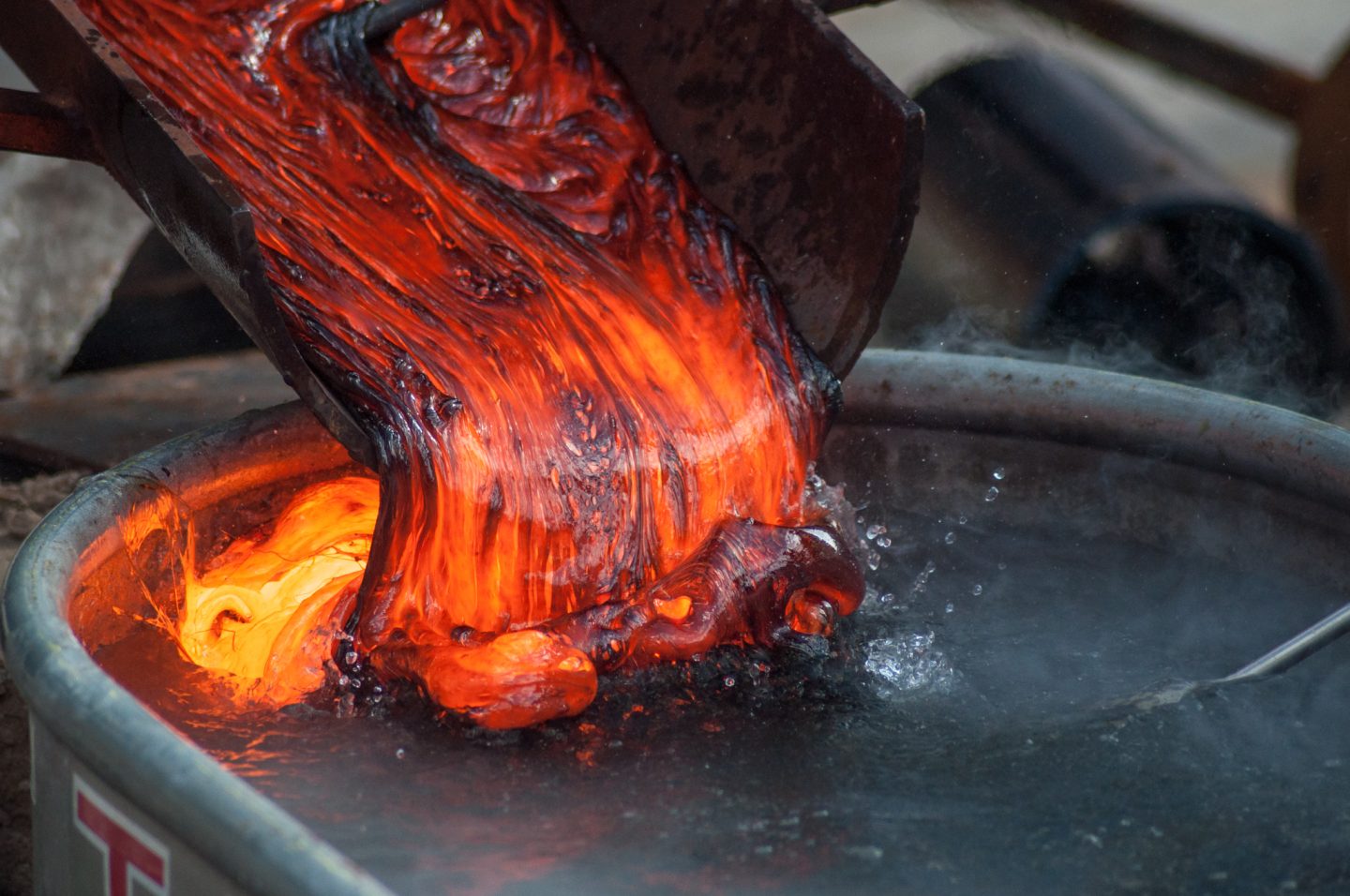 Hot lava flows in a parking lot—in upstate NY - Ars Technica