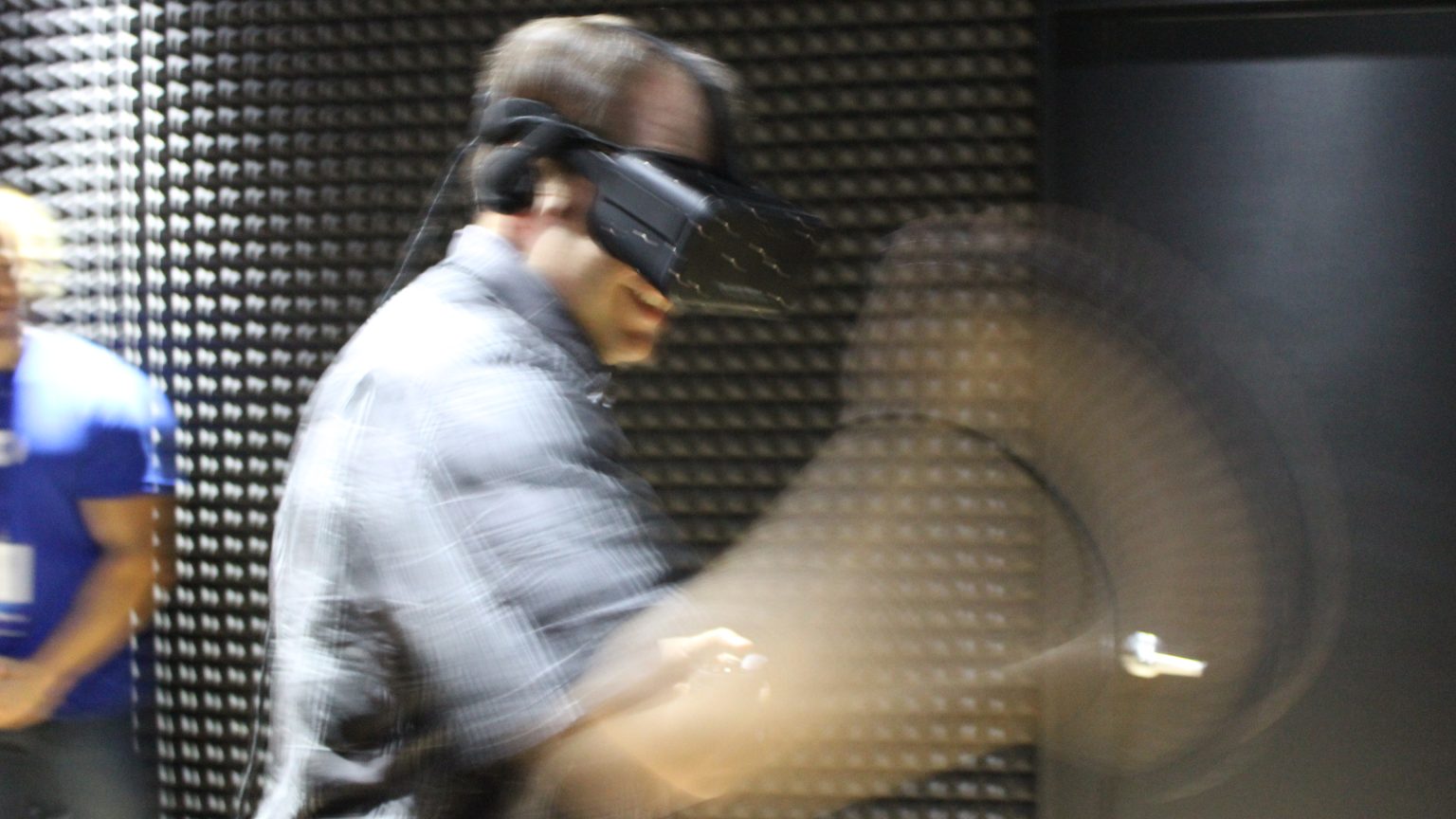 Hands-on: Reaching out and touching someone with Oculus’ Touch ...