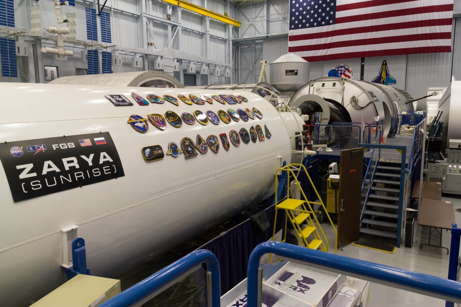 A detailed photo tour of NASA’s space shuttle cockpit trainer - Ars ...