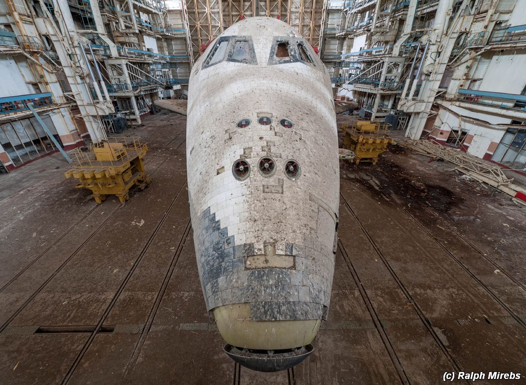 Stunning images of abandoned Soviet space shuttles - Ars Technica