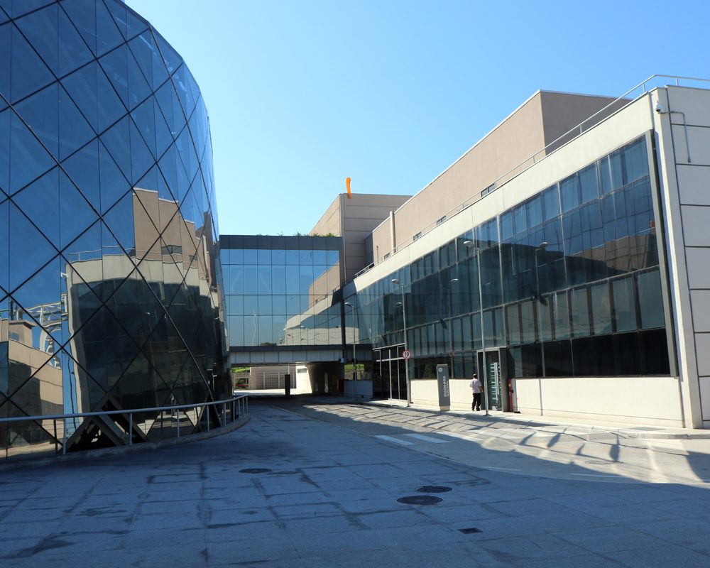 Photo essay: Inside (and out) at GE’s new research center in Rio - Ars ...