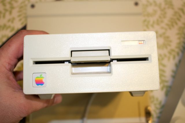 I pulled an Apple II Plus out of my parents’ attic. Now what? - Ars ...