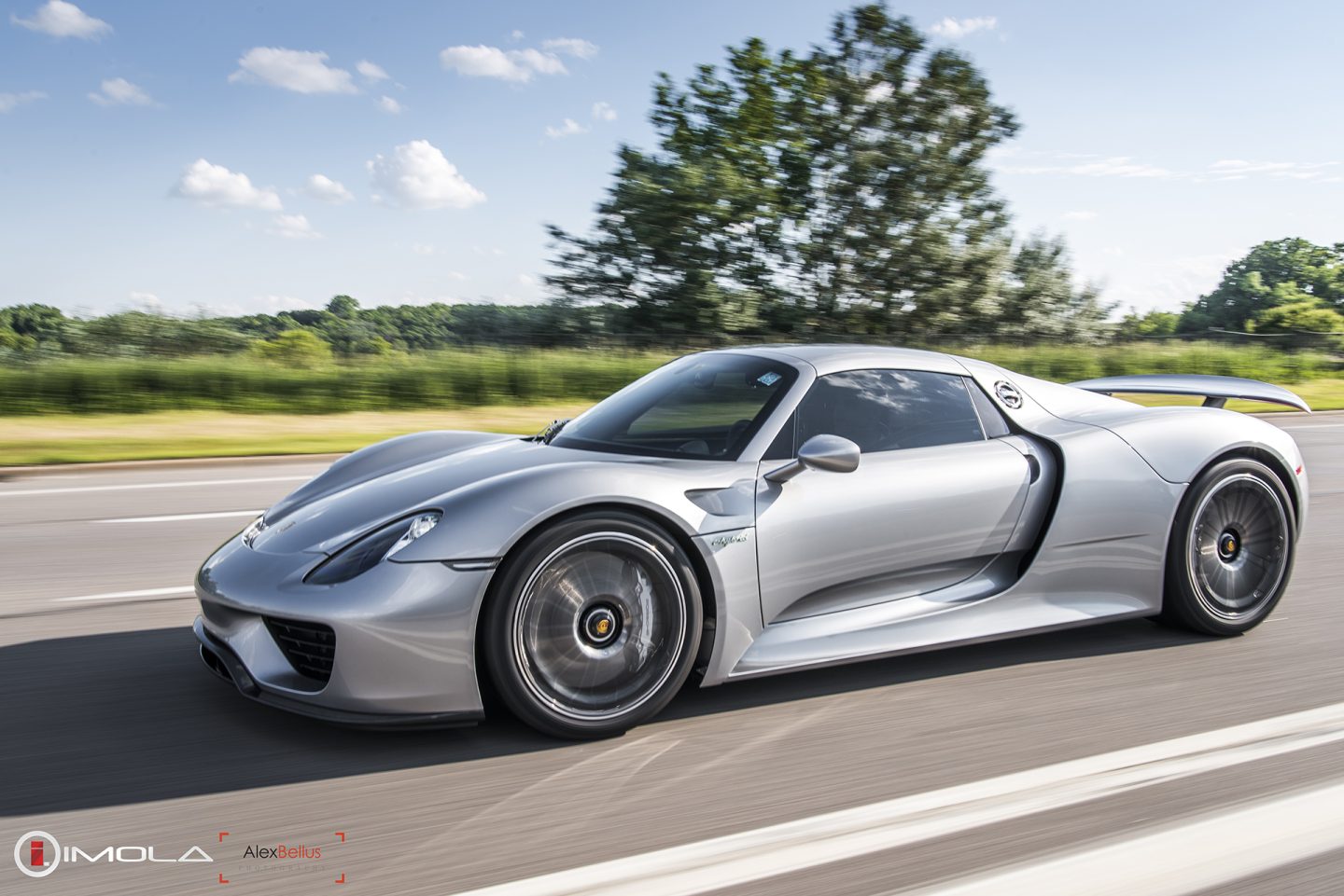 Hybrid hypercar happy hour - Ars Technica