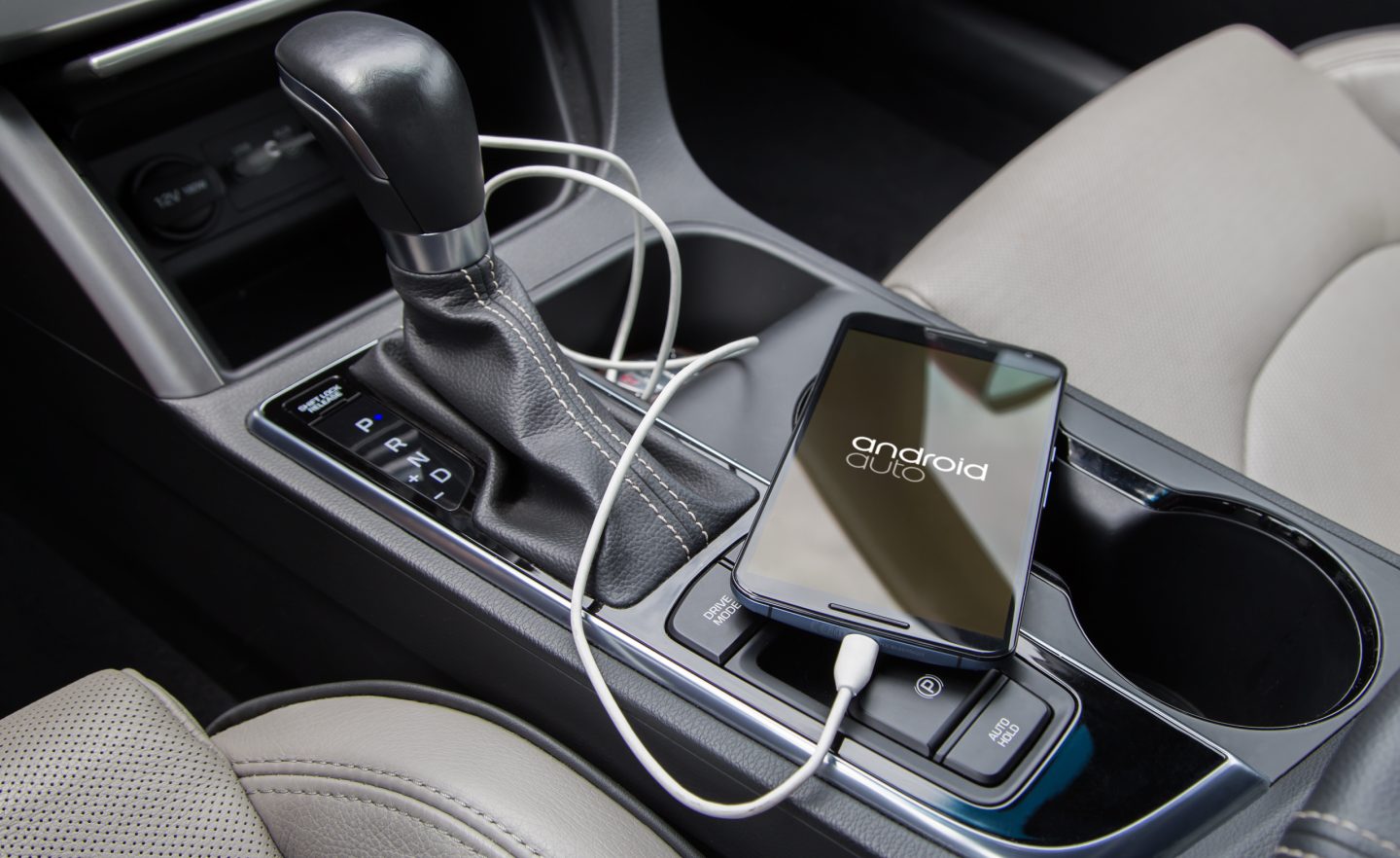 Android Auto review: A beautiful, but beta alternative to awful OEM ...