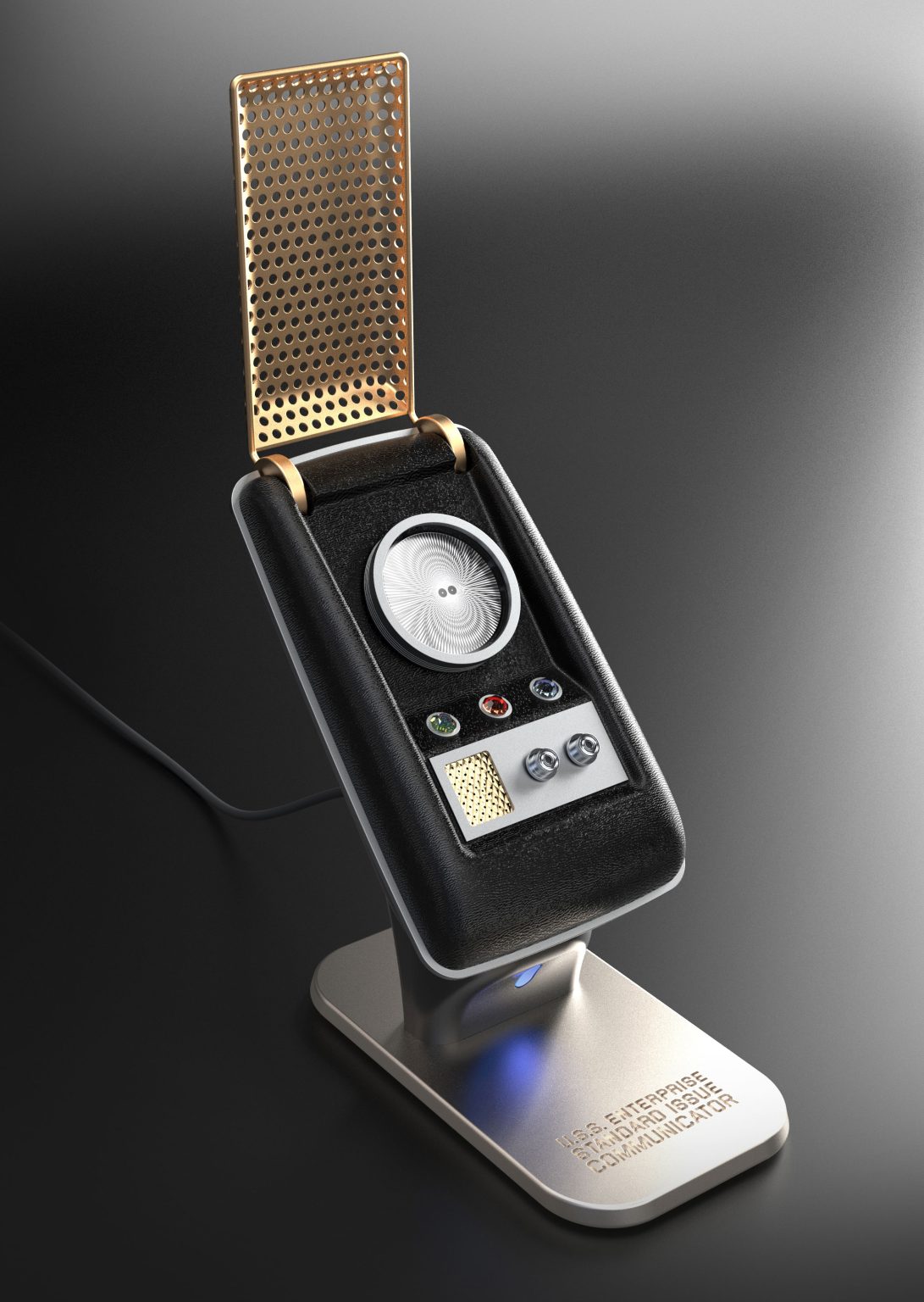 Bluetooth Star Trek communicator shows just how awesome real life is ...