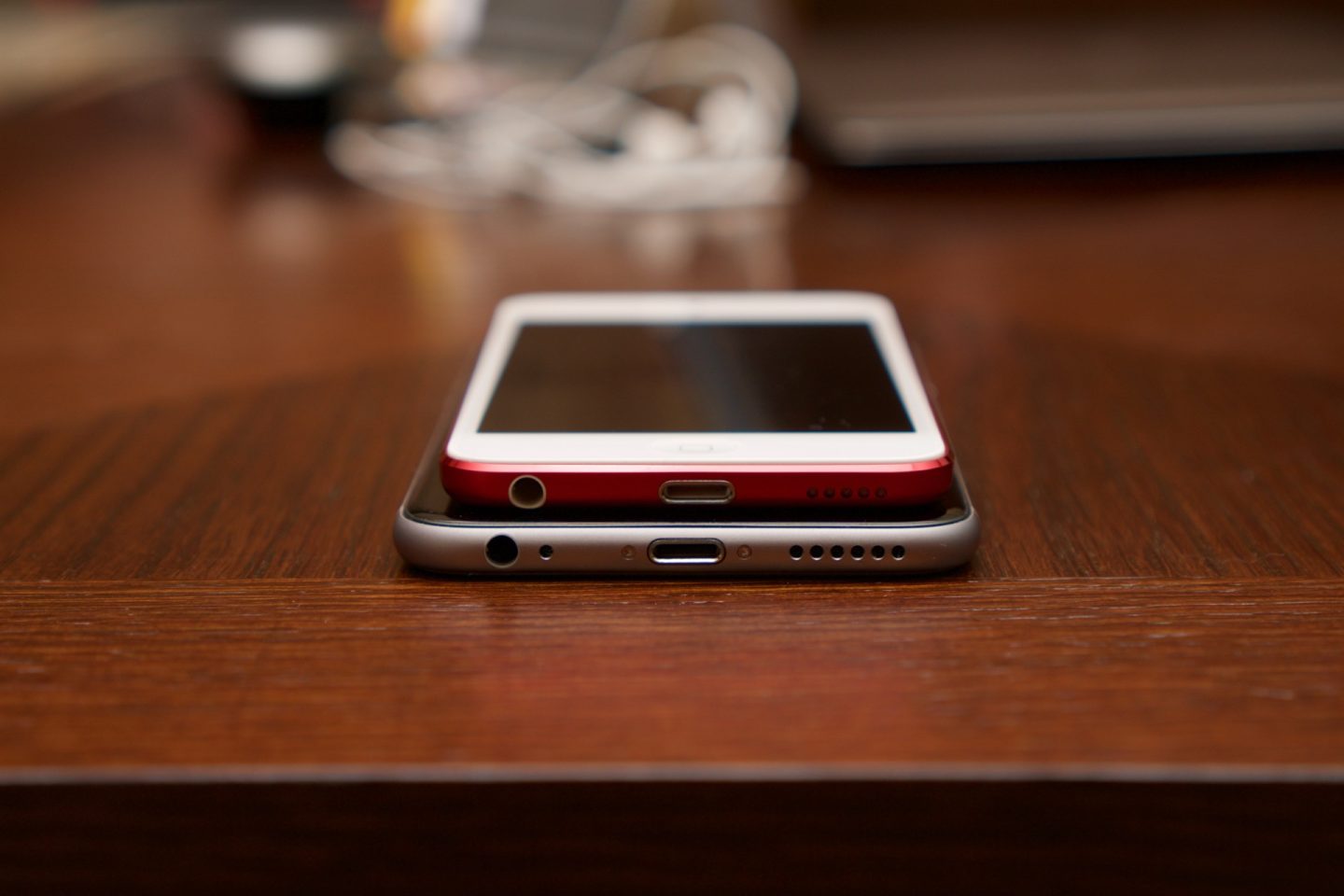 Great gadget, small audience: The sixth-generation iPod Touch reviewed ...